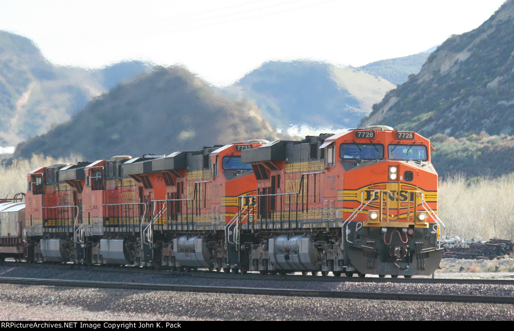 BNSF 7728